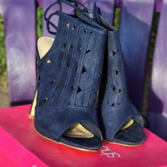 Shoe Dazzle | Shoes | 2 For Sexinessss Shoedazzle High Heel Sandals ...